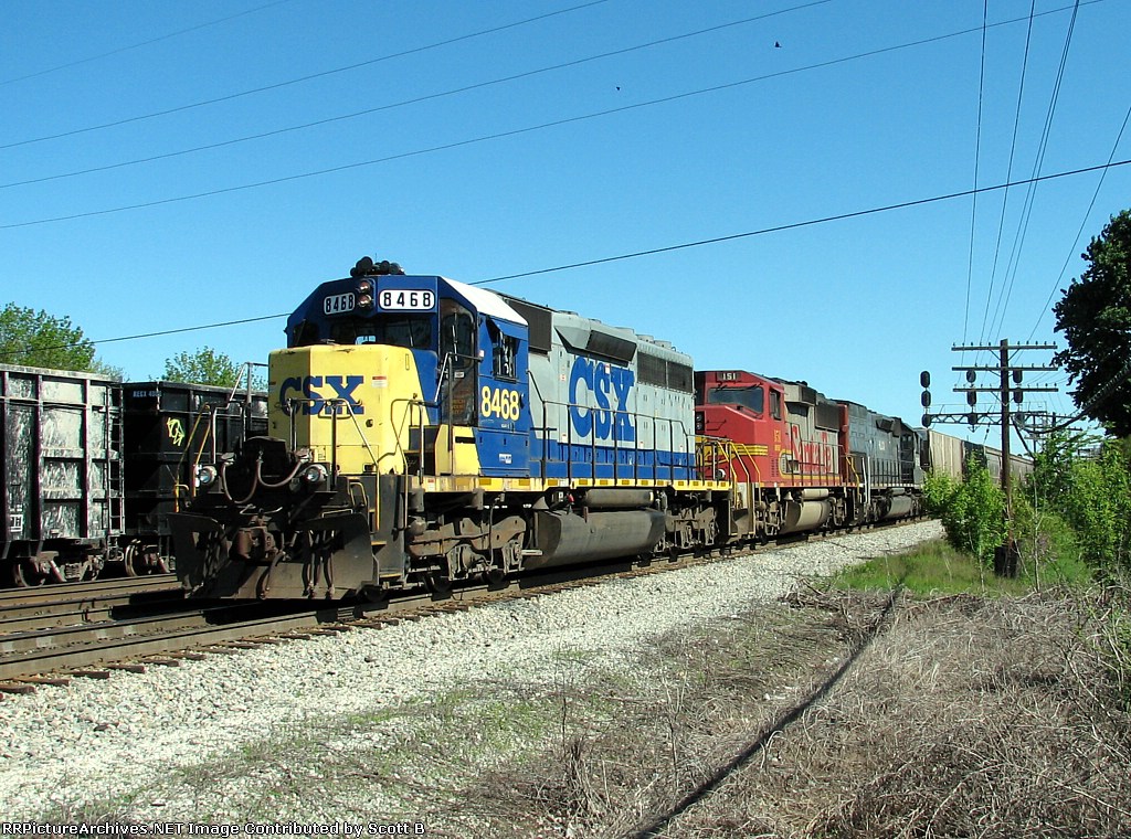 CSX 8468 Q349